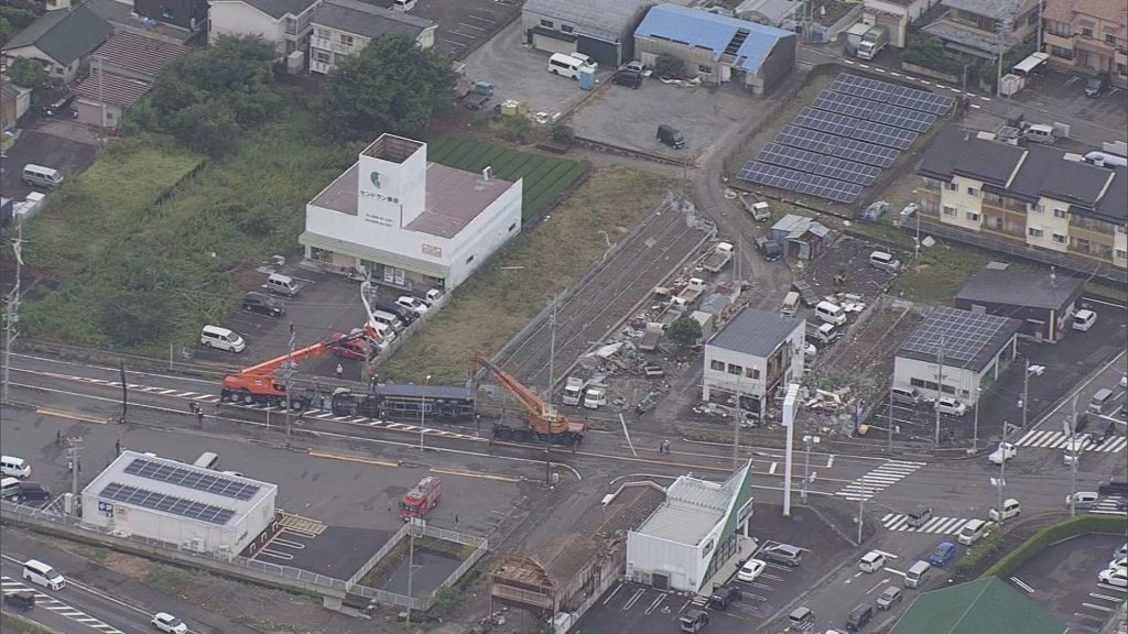 【速報】静岡県牧之原市や吉田町で続く突風被害による停電は7日中の復旧を目指す 中部電力（LOOK）｜dメニューニュース（NTTドコモ）